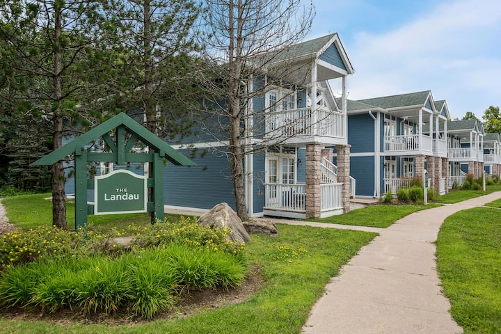 Luxury 1bd Apartment In Heart Of Horseshoe Valley. - Horseshoe Valley, ON