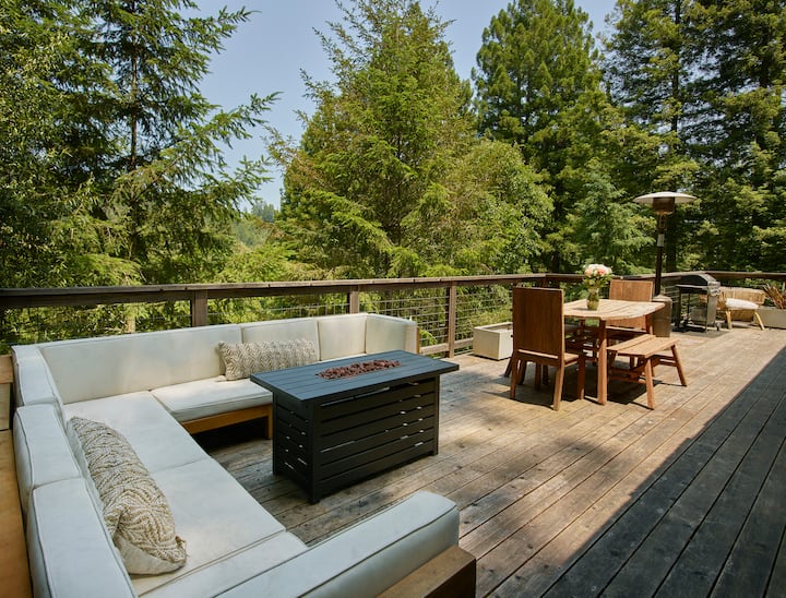 2br Russian River Retreat. Huge Decks W/ Views - Johnsons Beach, Guerneville