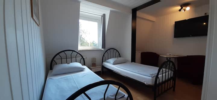 Gaststätte & Pension Möncherei
Zimmer 6 - Leipzig