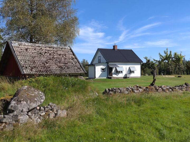 Fint Boende Med Stor Tomt I Härlig Lantlig Miljö. - Ljungby