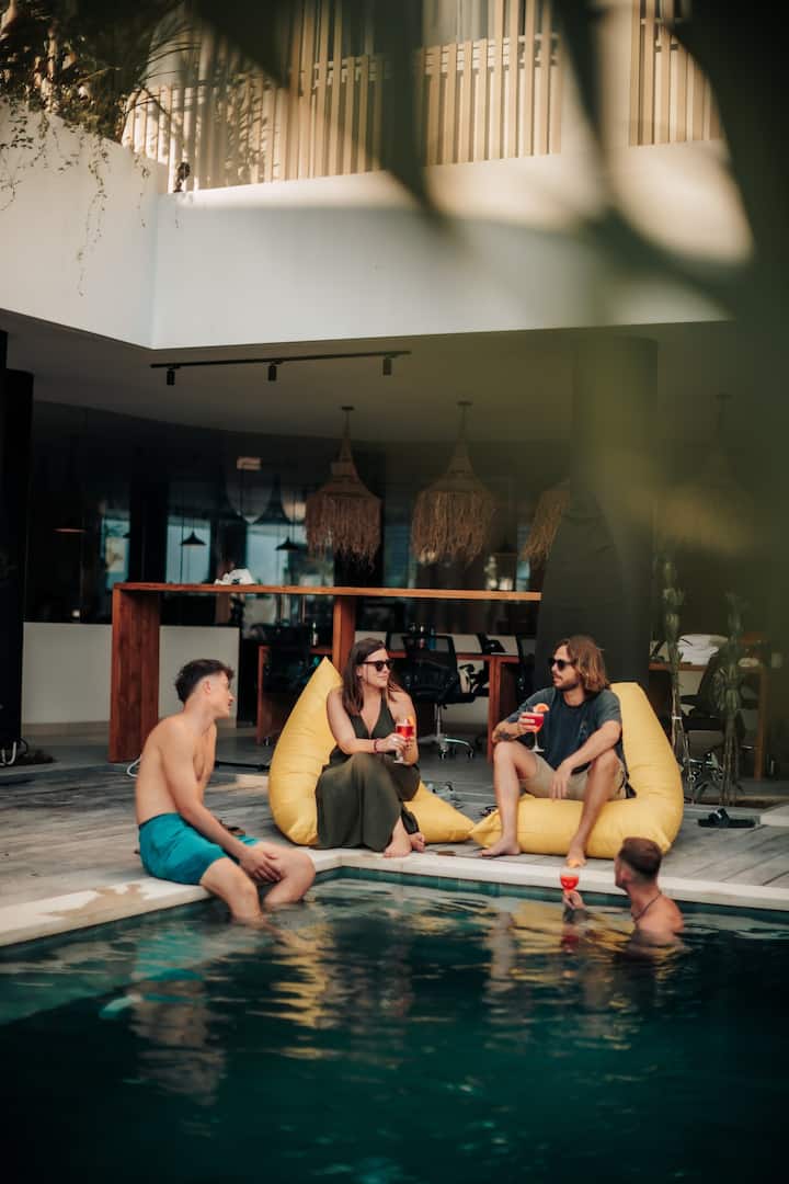 Connectez-vous Et Partagez Au Coeur De Canggu - Australia