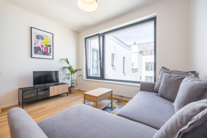 Peaceful And Cosy Newly Built Studio With Parking - Prague