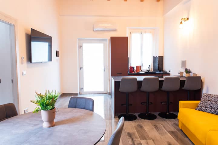 Lake Como - 3 Min Walk From Beach - 6 Guests Apt. - Abbadia Lariana