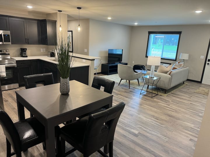 Experience Hassle-free Renting - Eau Claire, WI