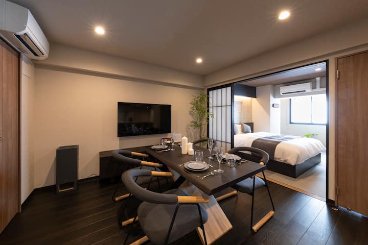 高層階ワンフロア2部屋・最大6名・難波心斎橋・usj・通天閣・駅徒歩5分・和モダン新築 - Umeda