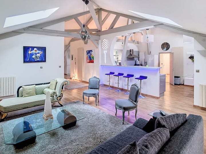 Grand Appartement - 10 Personnes - Châlons-en-Champagne