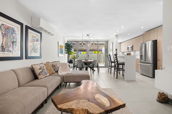 By Isla Verde Beach, W/ Pool+generator - San Juan