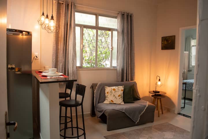 Apê No Catete: Prático, Aconchegante E Econômico - Rio de Janeiro