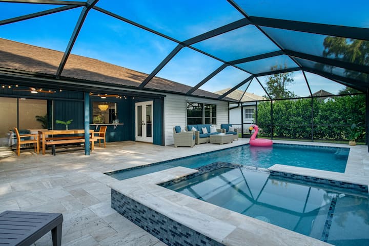 5 Min To Beach Summer Getaway_ Pool + Spa - Bonita Springs, FL