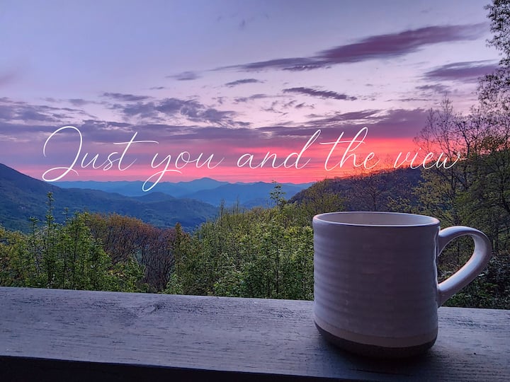 Wildernest: Cozy Cabin With Epic Blue Ridge Views - Maggie Valley, NC