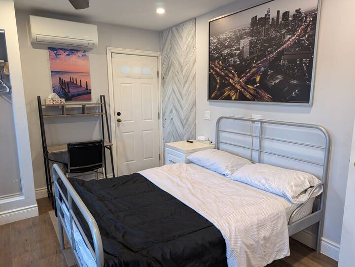 Oasis 1: Ground Floor Room - Airport 10kms - Mississauga