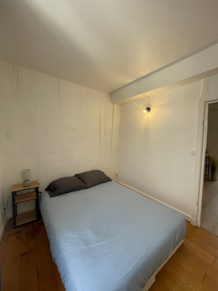 Logement Cosy Centre Joigny 2–3 Pers - Joigny