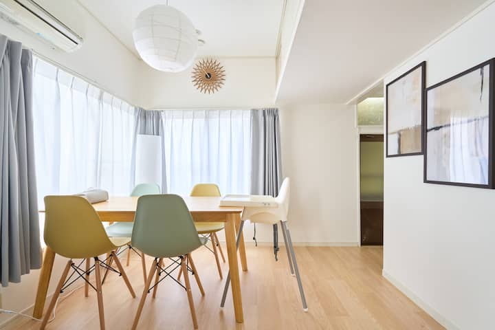 曳舟駅6分。スカイツリーが見える和モダン戸建/ベビー用品充実/動画視聴可/下町風情が楽しめる街並み - Asakusa