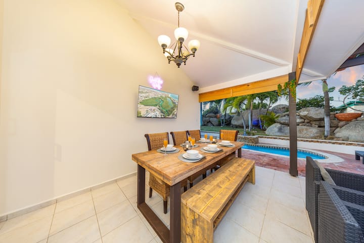 Charming 3br Villa | Pool, Free Parking & Bbq - Aruba