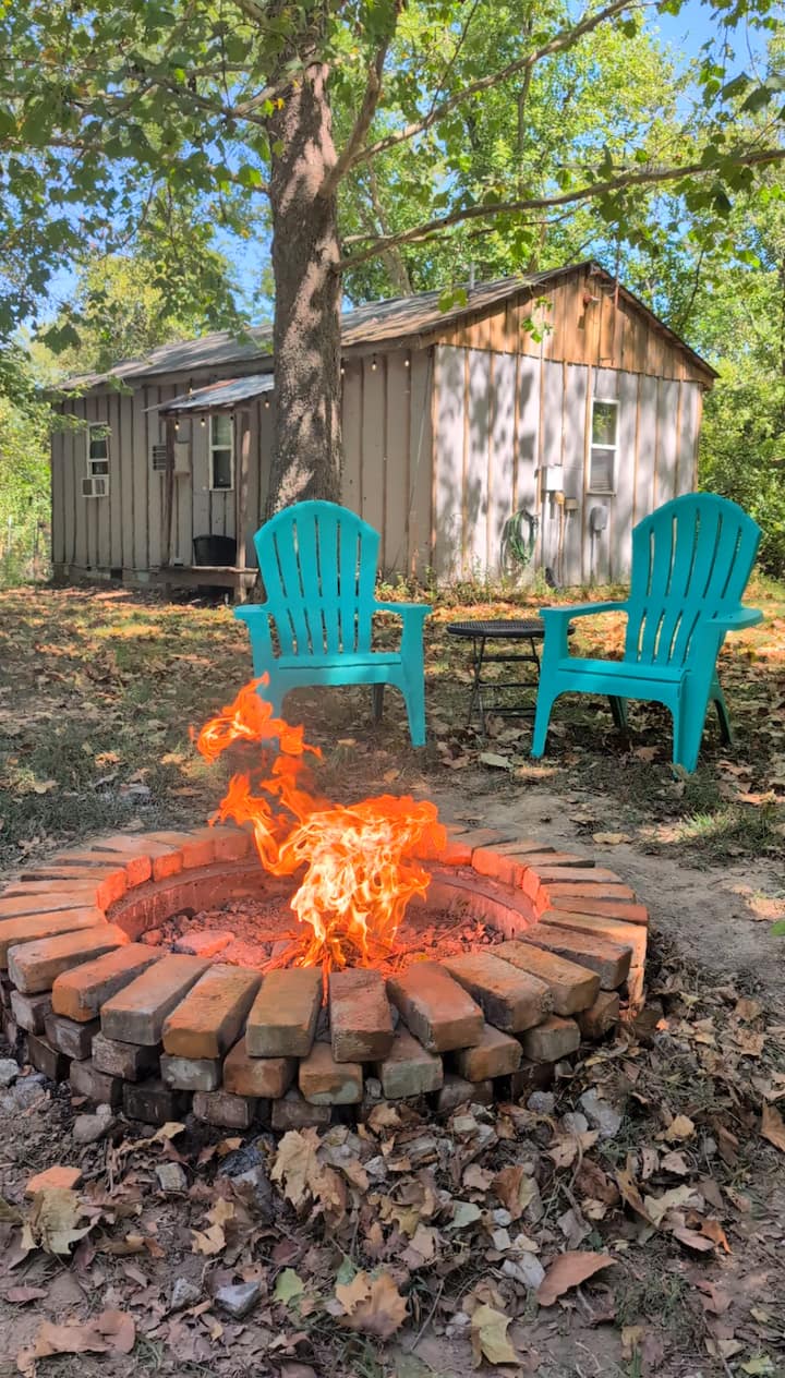 Delightful Cabin Next To Refuge - Carbondale