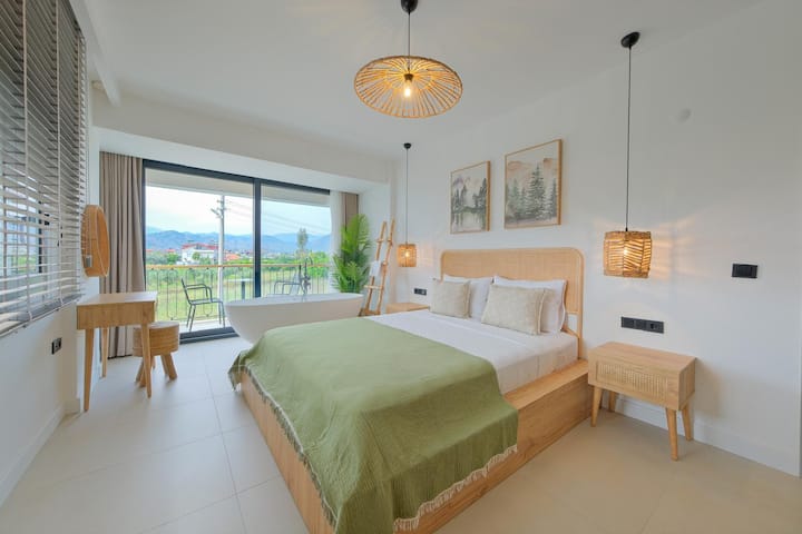 Merkezi, Muhafazakar Havuzlu Ev - Fethiye
