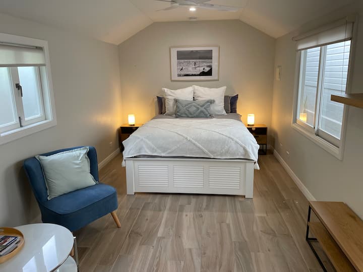 Bryon's Secret Hideout Studio - Byron Bay