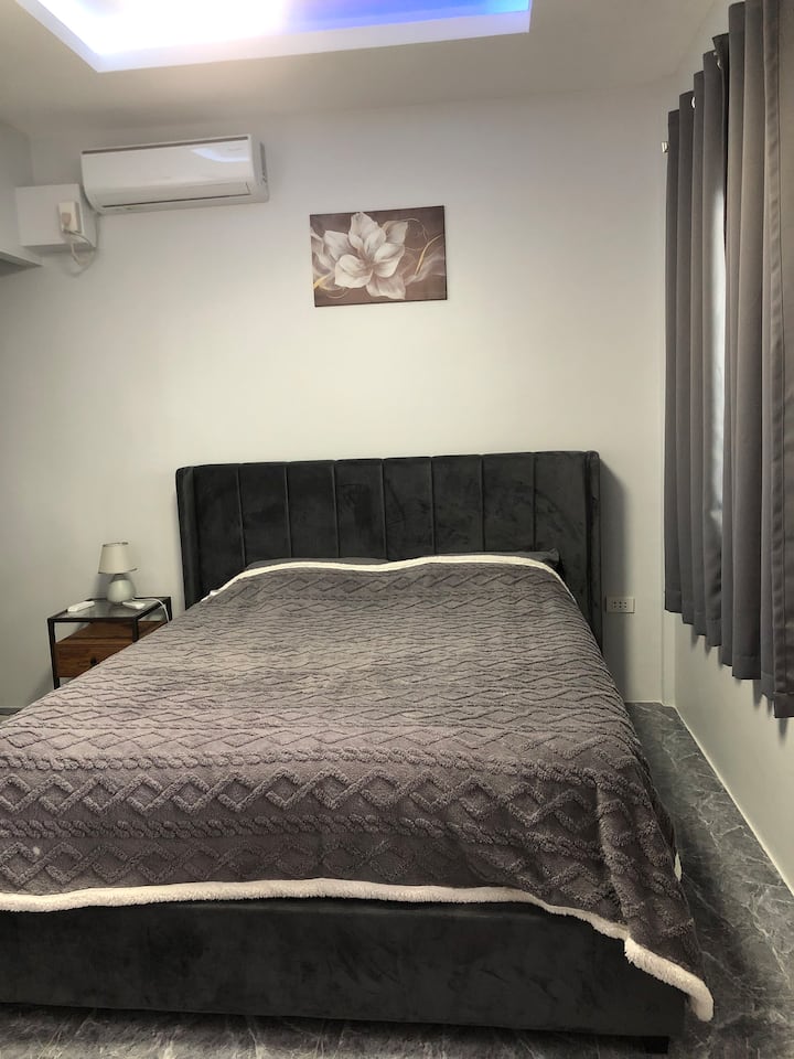 “Your En Suite Cozy Room” Zagill Moalboal - Moalboal