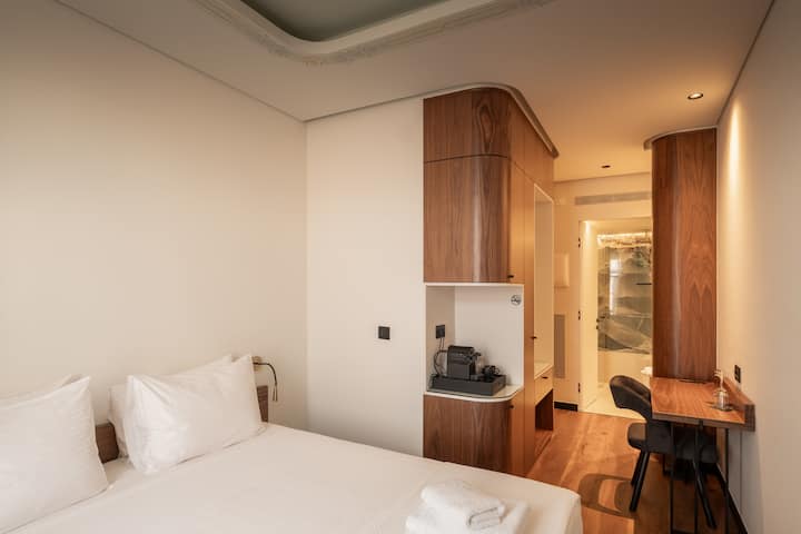 Lilium Of Bouquet Luxury Rooms - Chania