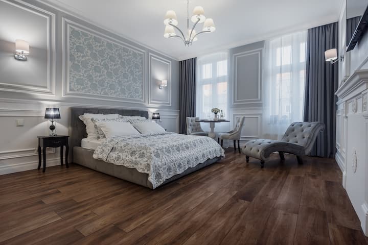 Elegant Studio By Pompadour - Wrocław