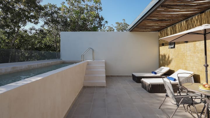 Villa Ikebana • Private Gated 3br/3ba • 2 Pools - Paradise Beach