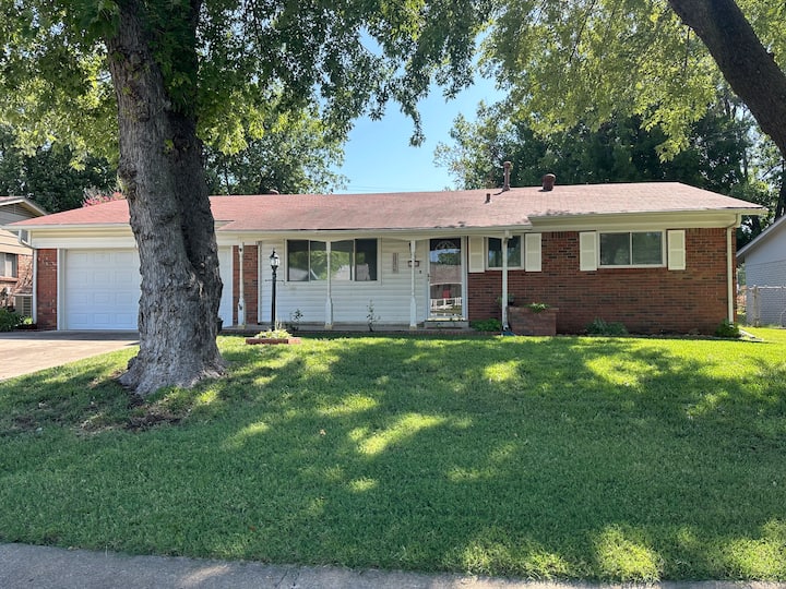 The Fern Home In Broken Arrow - Broken Arrow