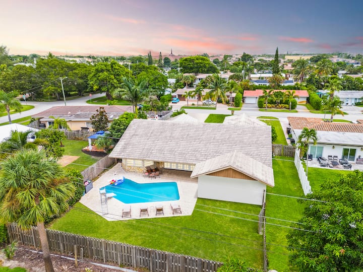 Ventur Serenity | Heated Pool, Slide & Fireplace! - Boca Ratón, FL