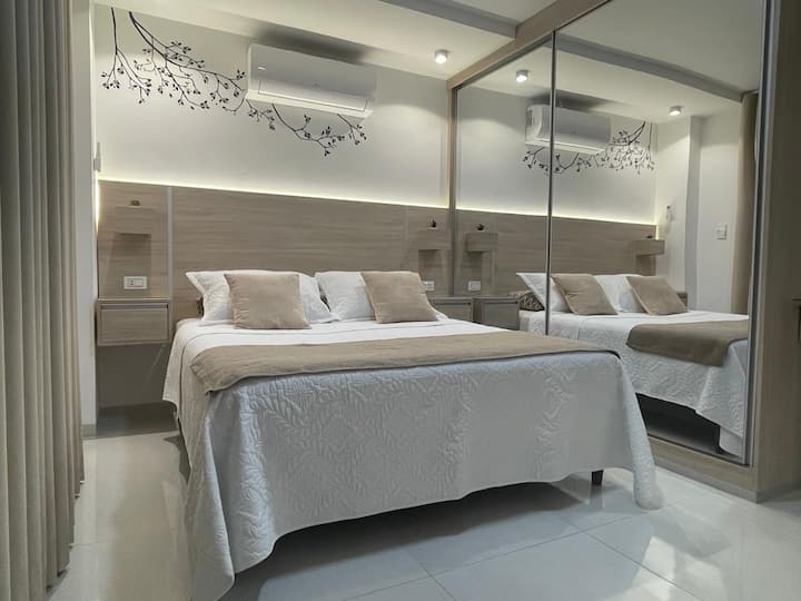 Acogedor Apto. En Equipetrol - Bolivia