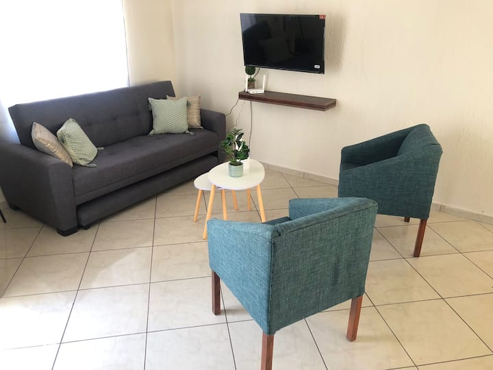 Hermosa Casa Familiar
 Con Aire Acondicionado - Tepic
