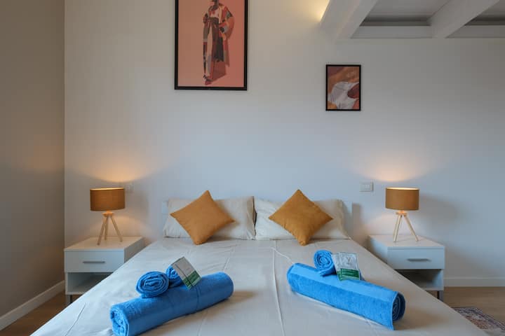 Luxury Penthouse In The Heart Of Bologna - Bologna