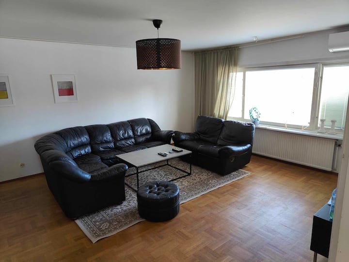 Rymligt Hus I Alby - Ånge
