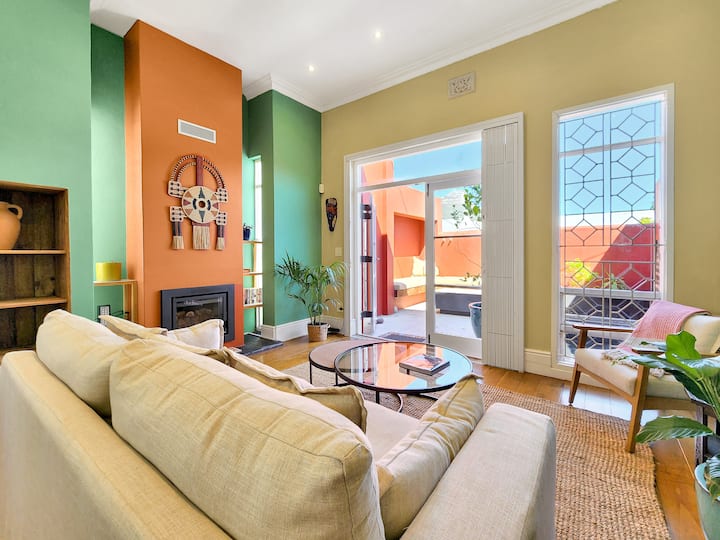 Art Deco House In Quiet Vredehoek - Cape Town