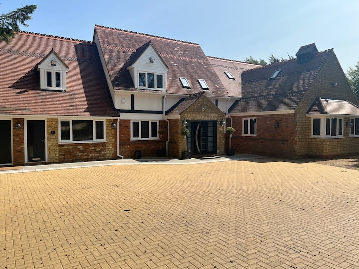 Kingfisher House - Towcester