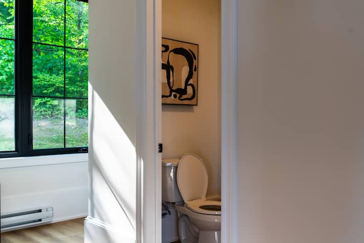 Lakeside Luxury Retreat - Barrie