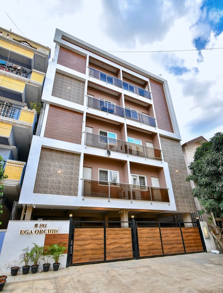 3-apartment Combo In Ega Orchid - Ideal For Groups - Bangalore