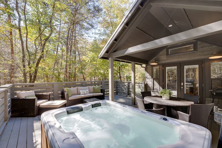 The Little Lodge Retreat - Monteagle, TN