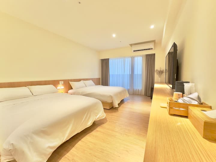 Brown House 台北車站30秒 臺北 4人房 Taipei Main Station - 완화 구