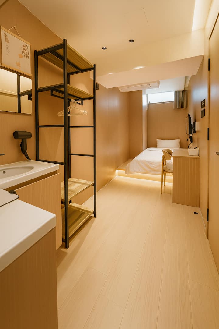 Tsimshatsui Mtr/bus 1 Min | Lift | Wi-fi | Unit A - Hong Kong