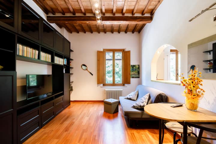 Guesthost - Basilica Of San Francesco Apartment - Siena