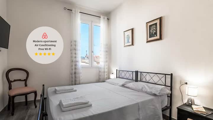Appartement Lumineux à Santa Croce, A/c & Wi-fi - Florenz