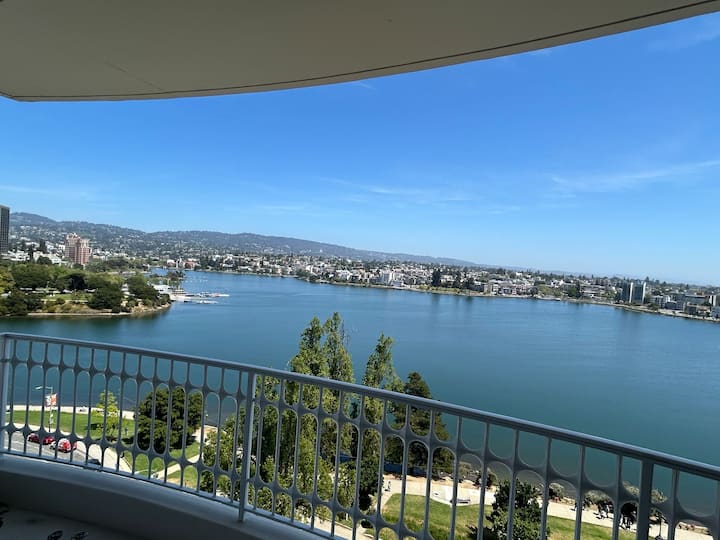 Lake Merritt View Retreat- 24/7 Concierge/security - Oakland