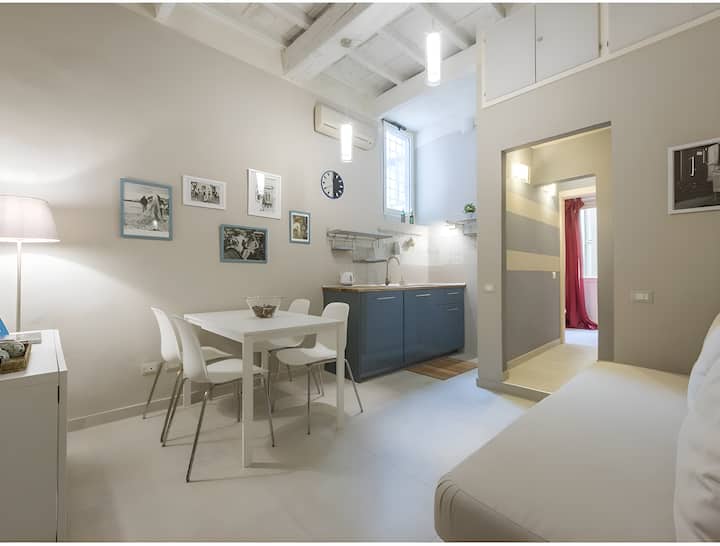 Chic Central Flat Duomo - Market - Florence