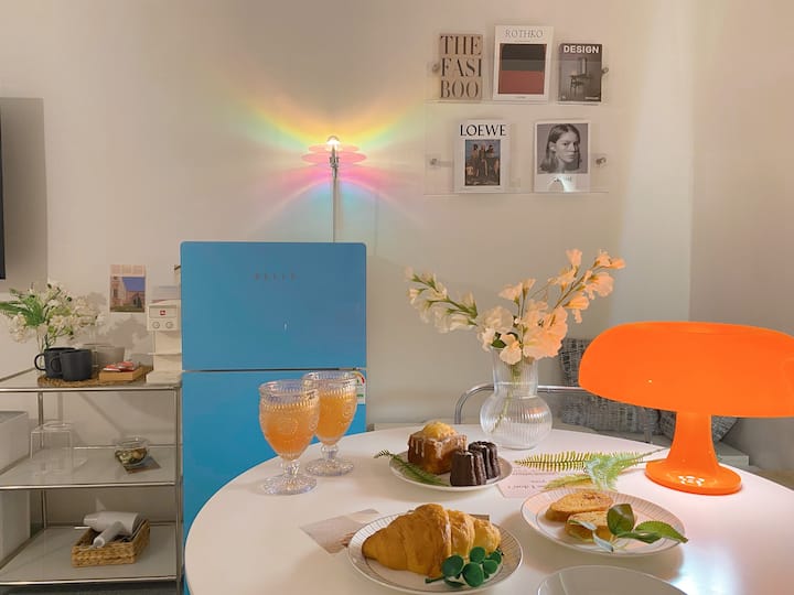 [라움Stay]신림역2분#공항버스1분#강남홍대20분#여의도10분#장기할인#감성힐링숙소 - Seoul