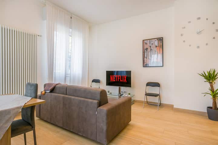 Mutina Luxlife Home Close To Center | Free Parking - Módena