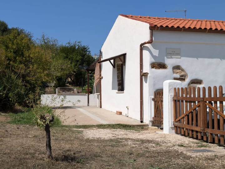 Casa Con Giardino A 5 Minuti Dal Mare - Valledoria