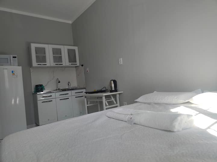 Kitnet Proxima A Unicamp - 008 - Campinas