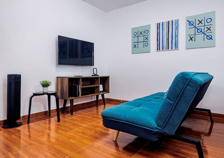 Acogedor Dpto A 5' Del Boulevard Y Centro - Lima