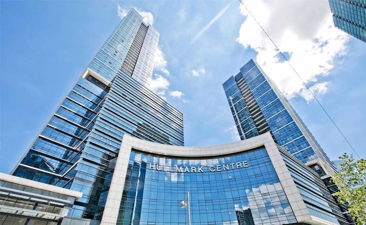 Luxury & Modern 2br/2ba Condo Unit - Toronto