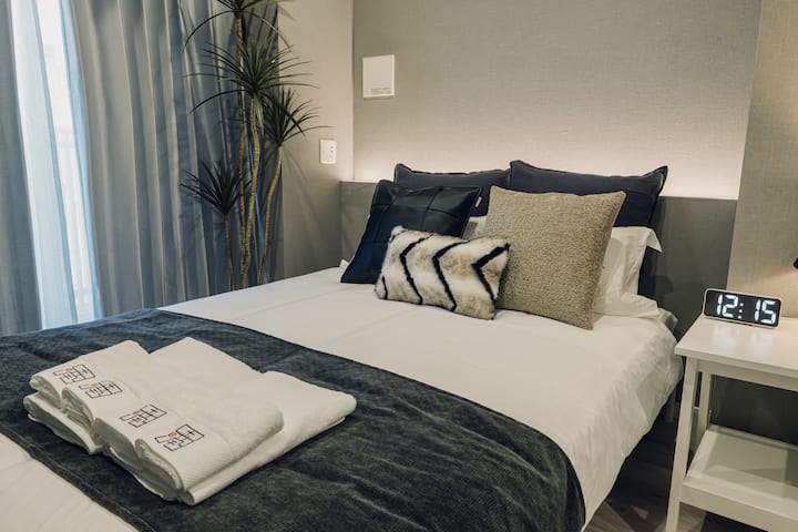 千本南202|临近难波、天王寺|岸里站徒步约9分|双线地铁直达难波、梅田、天王寺商圈|全新日式一户建 - Osaka