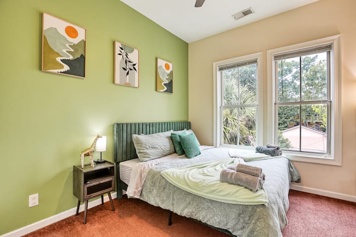 Mins To Downtwn, Starland & Forsyth Park | Parking - Skidaway Island, GA